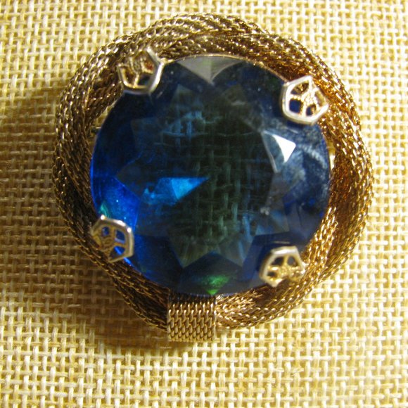 Source Unknown | Jewelry | Vintage Gold Tone With Large Blue Stone ...